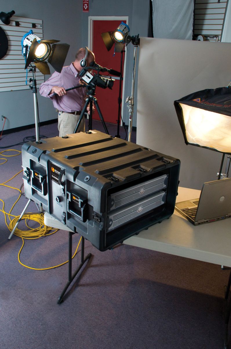 Pelican™ Rackmount Cases